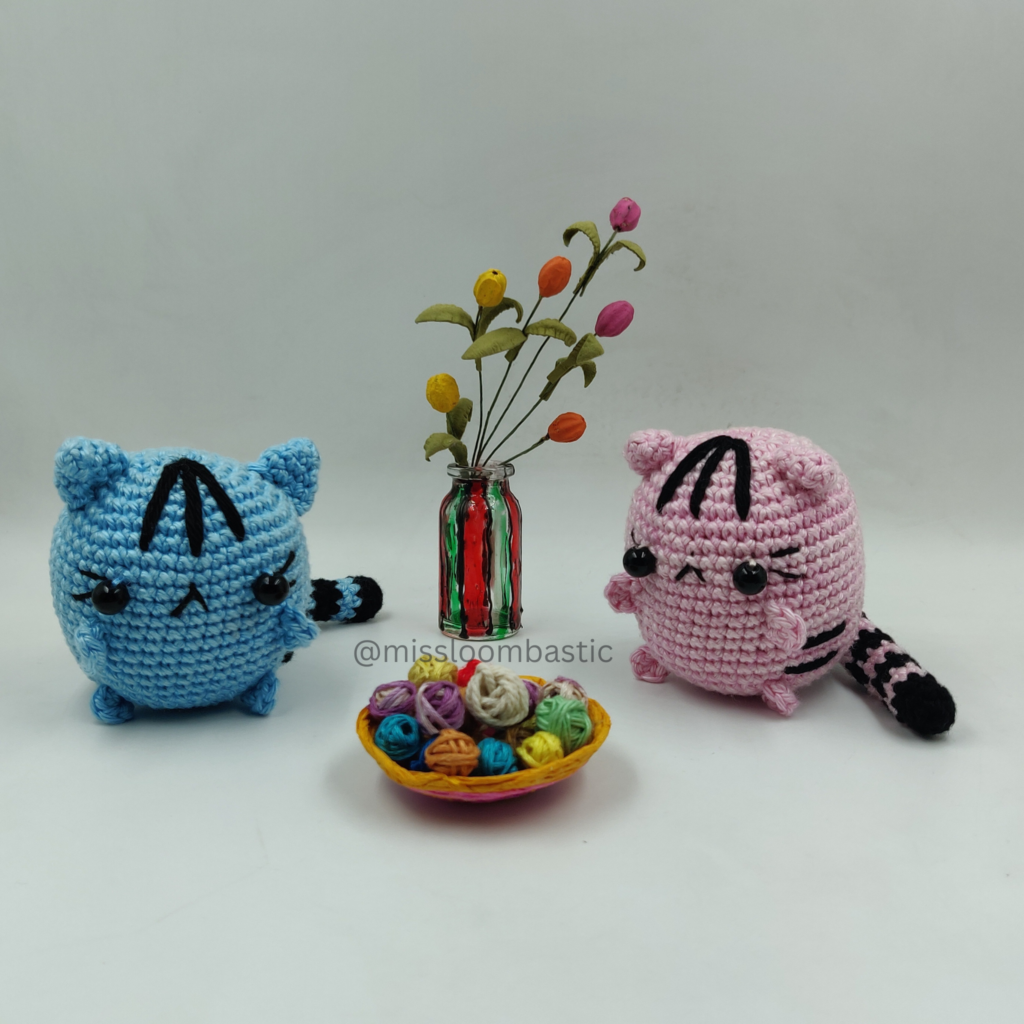 Chibi Cat Amigurumi / Crochet Collectible toy - Loombastic Studios