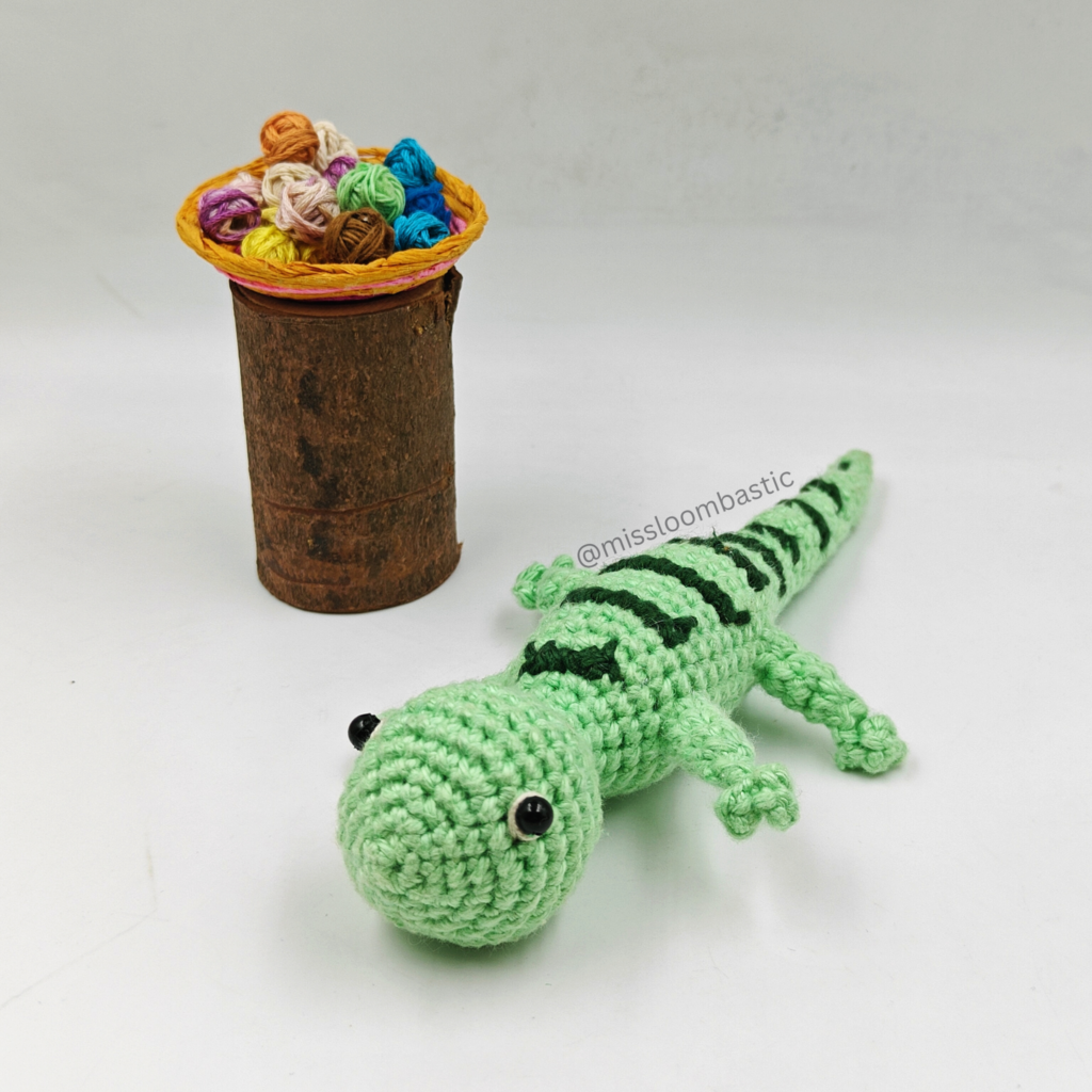Zara, The Emerald Gecko Amigurumi / Crochet Toy - Loombastic Studios